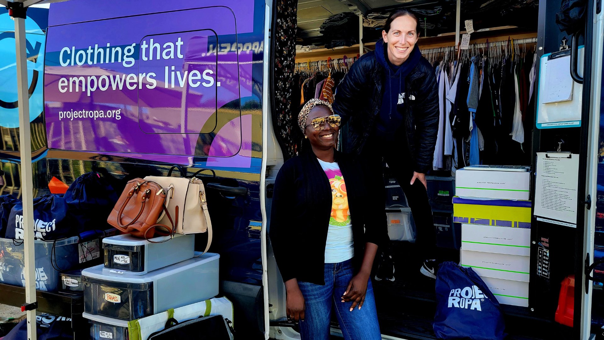 Mobile Clothing Closet - Project Ropa