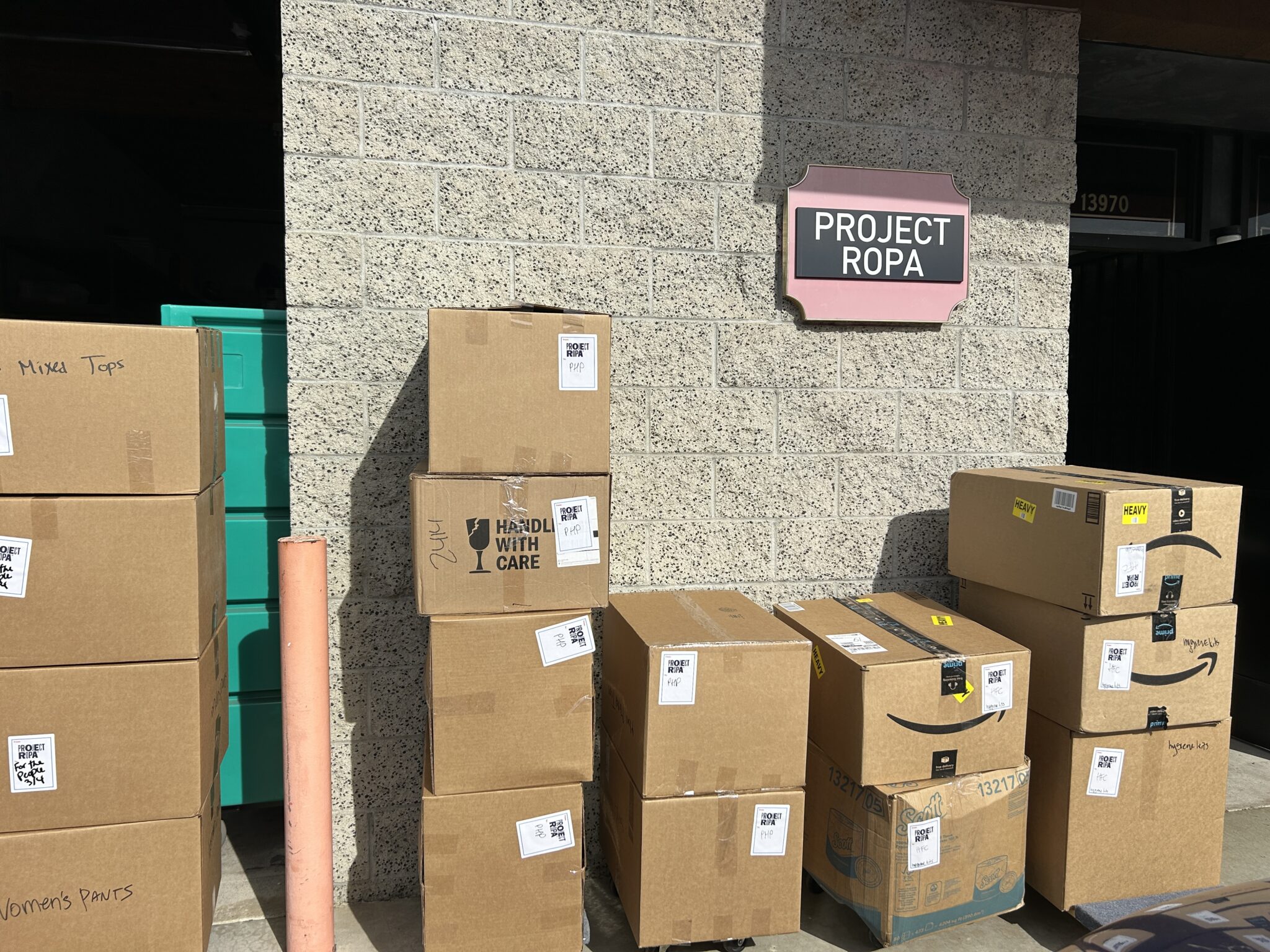 Community Clothing and Hygiene Bank - Project Ropa